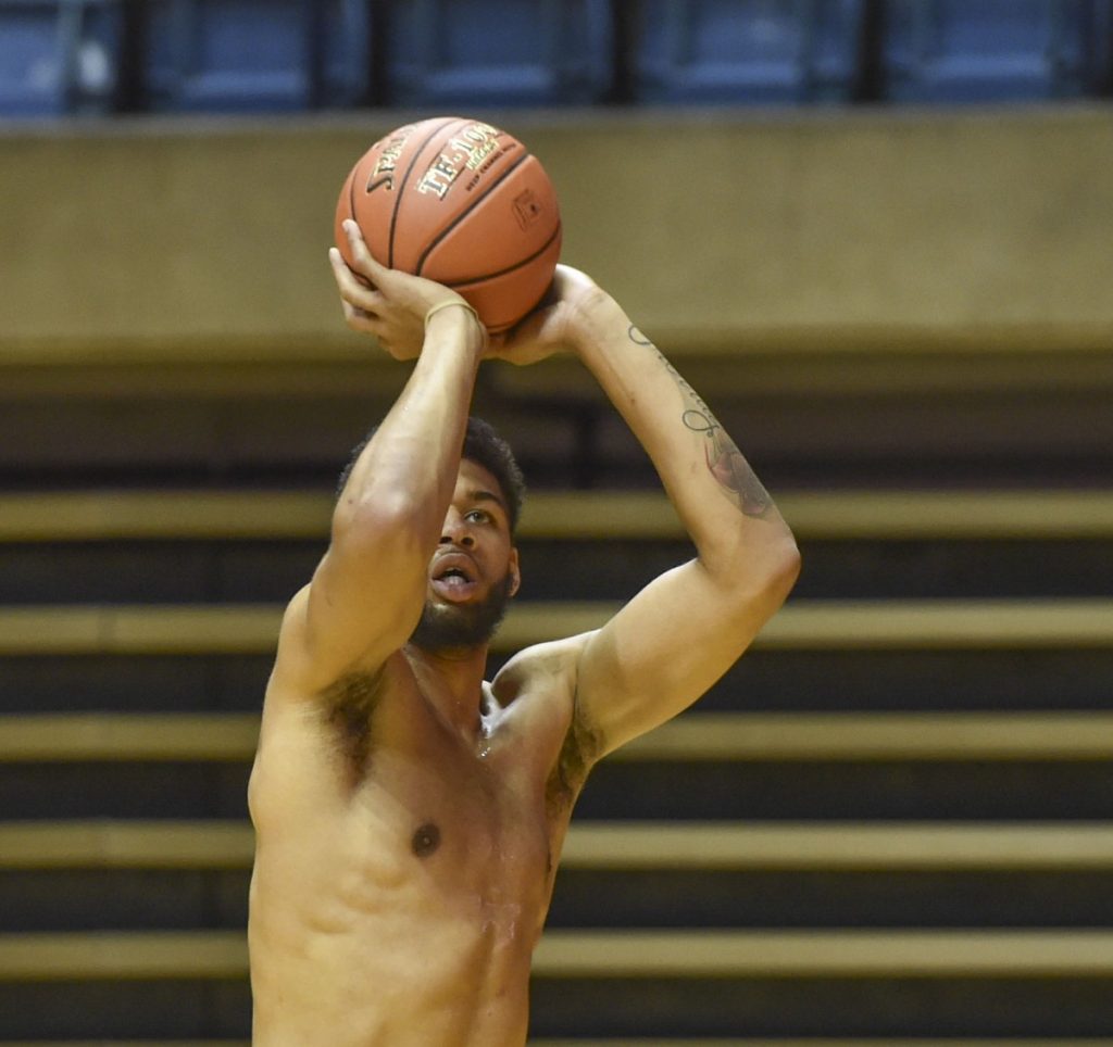 Now a dad, West Virginia forward Esa Ahmad using daughter as extra ...