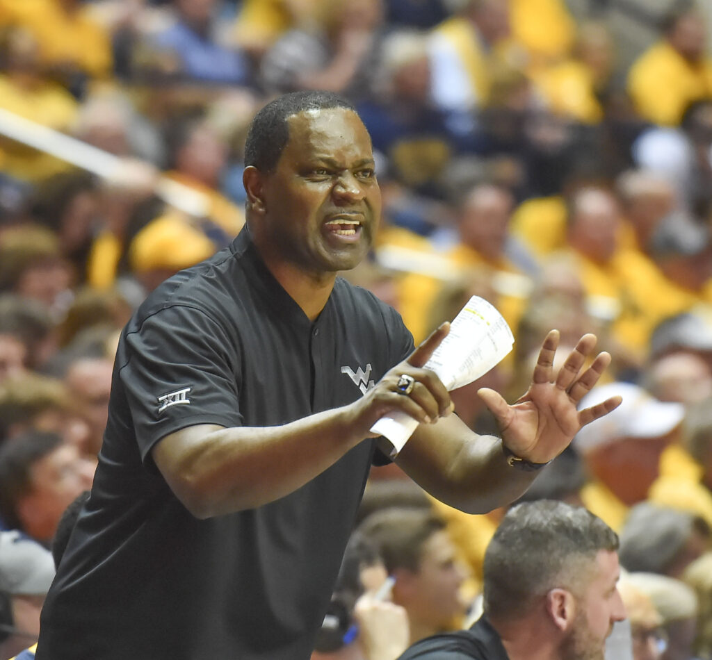 Larry Harrison has West Virginia in mix for juco forward Carlos Curry ...