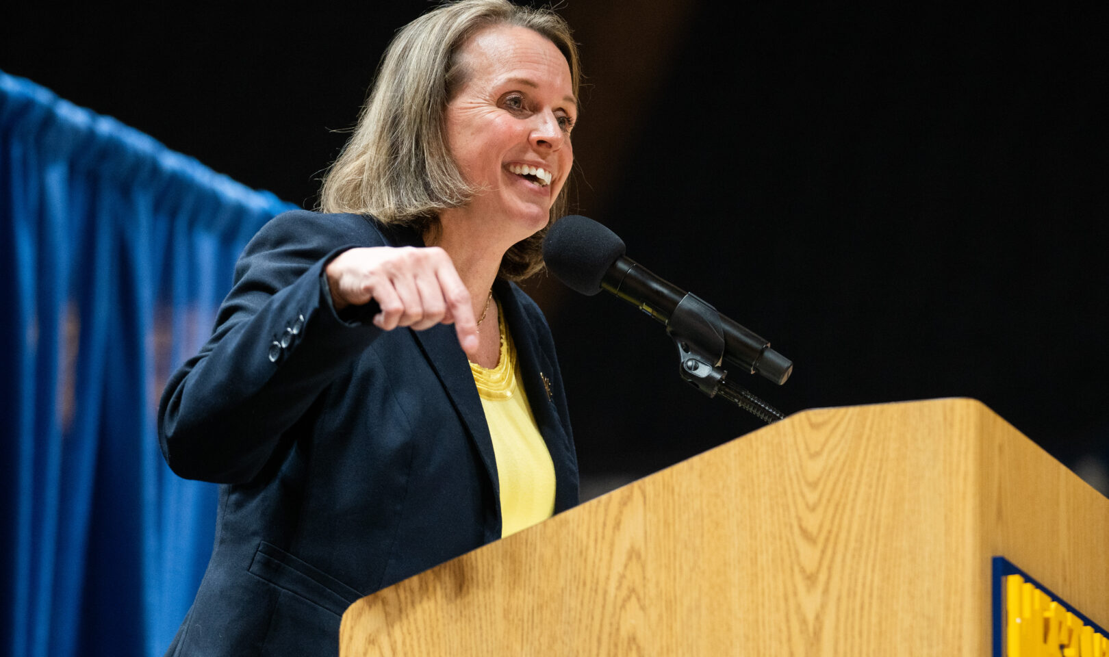 Plitzuweit wastes no time in making connections with West Virginia and ...