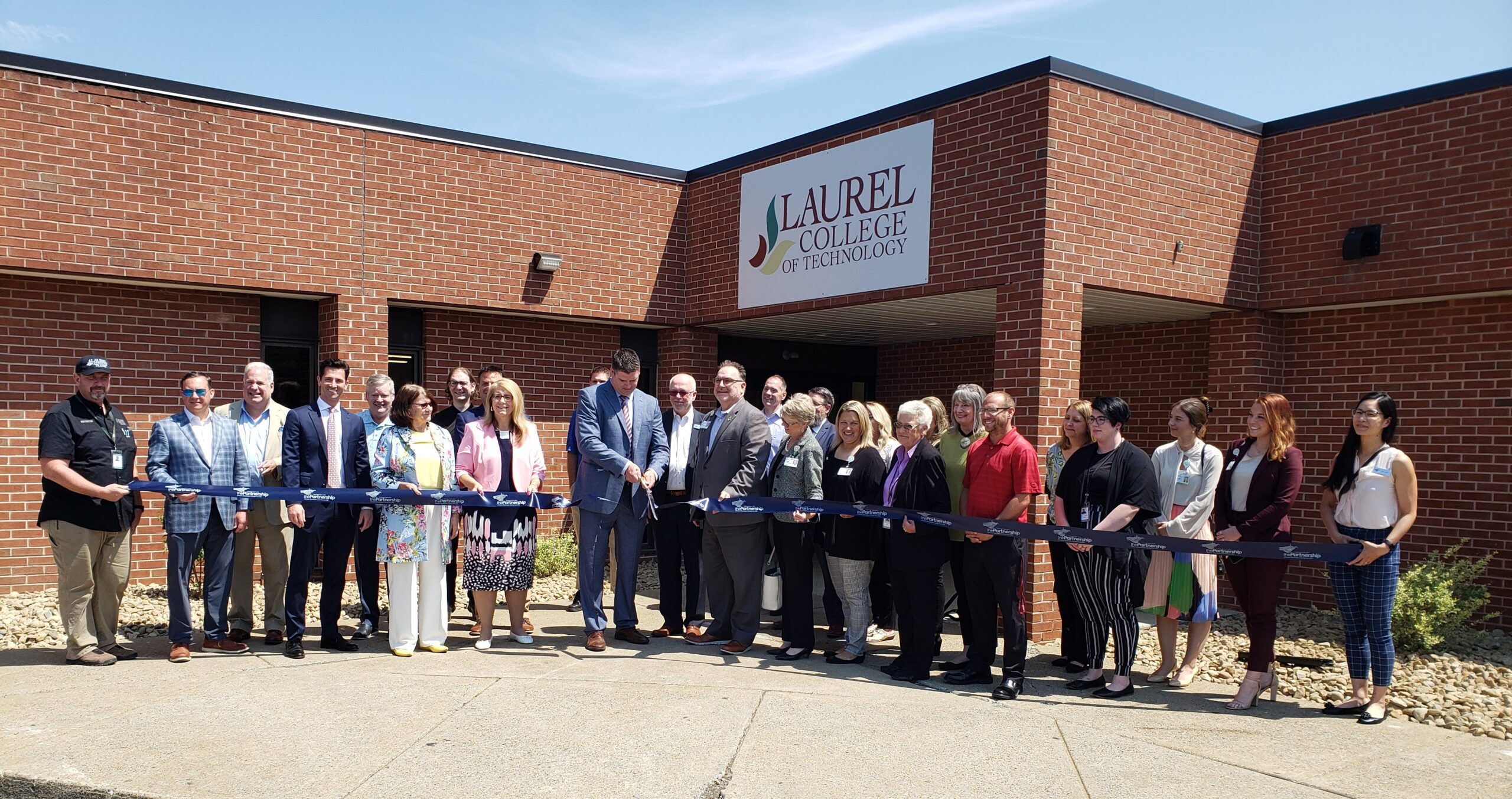 Laurel College of Technology celebrates opening of Wedgewood campus ...