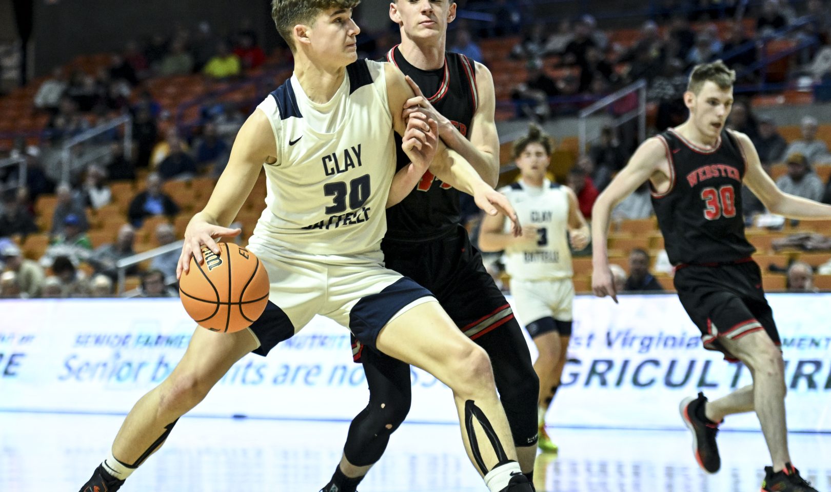 Imposing frontcourt duo Colby Barr and Preston Luzader has Cee-Bees ...