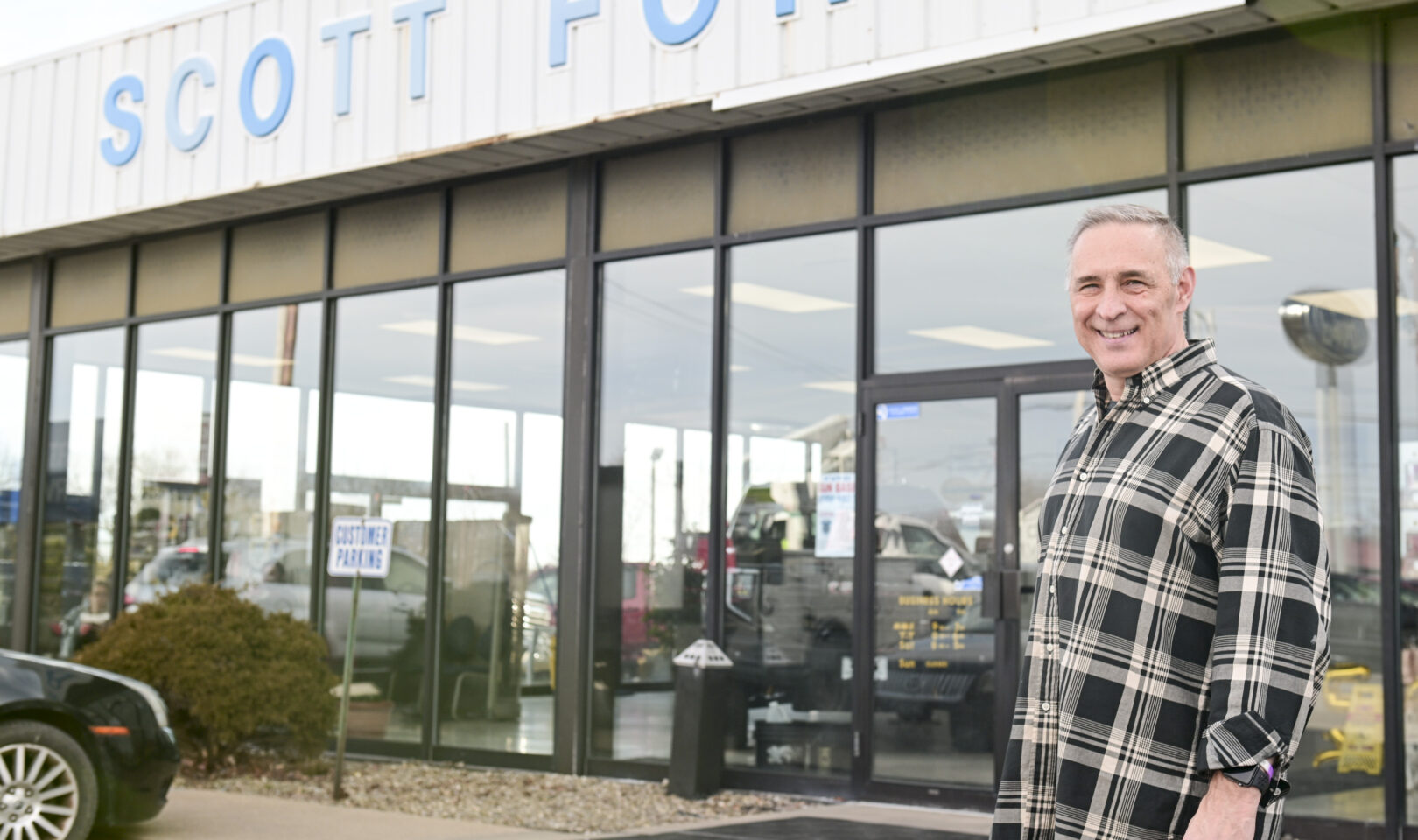 Scott Ford marks 40 years in Kingwood - The Dominion Post