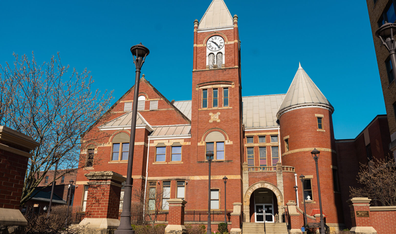 Contingency fund still a hot issue between commission, fire association ...