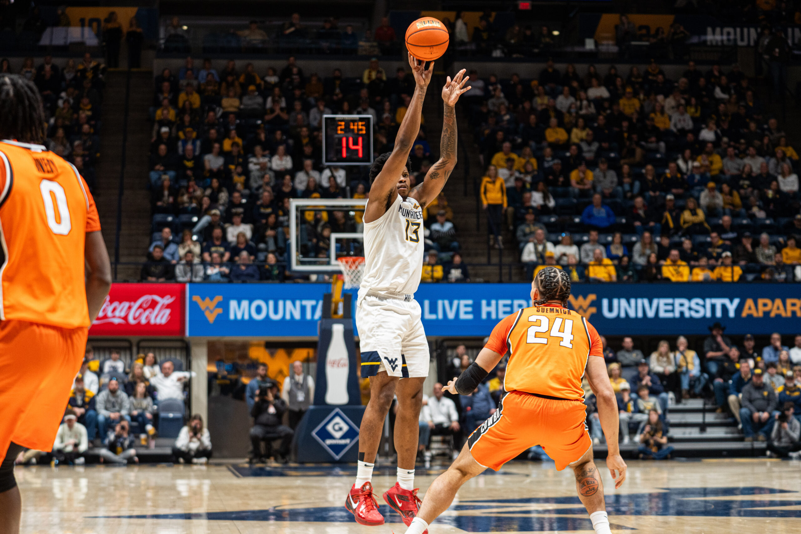 NOTEBOOK: WVU guard Sencire Harris gets off the hook from 3-point range ...