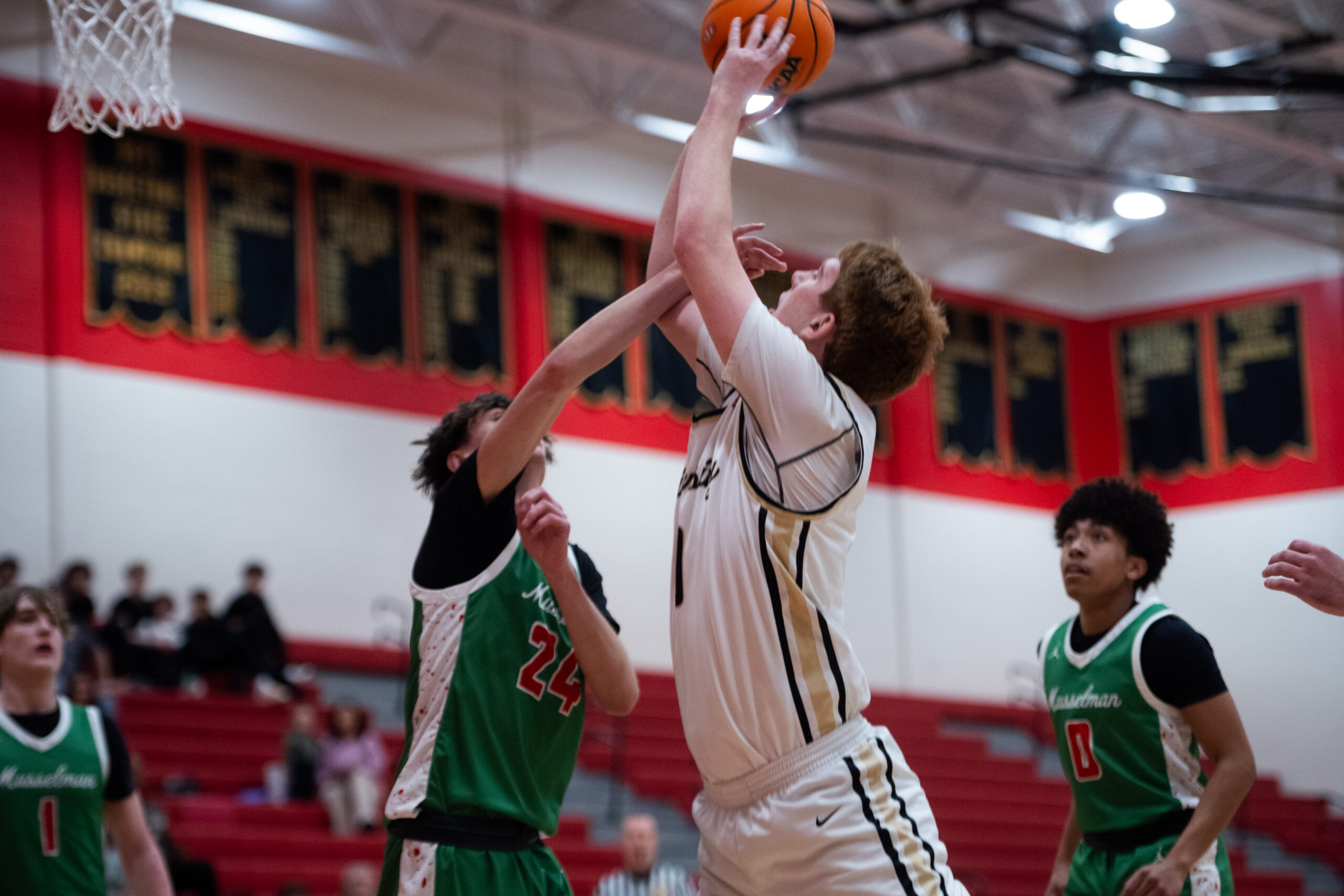 University outscores Musselman by 15 points in second half behind ...