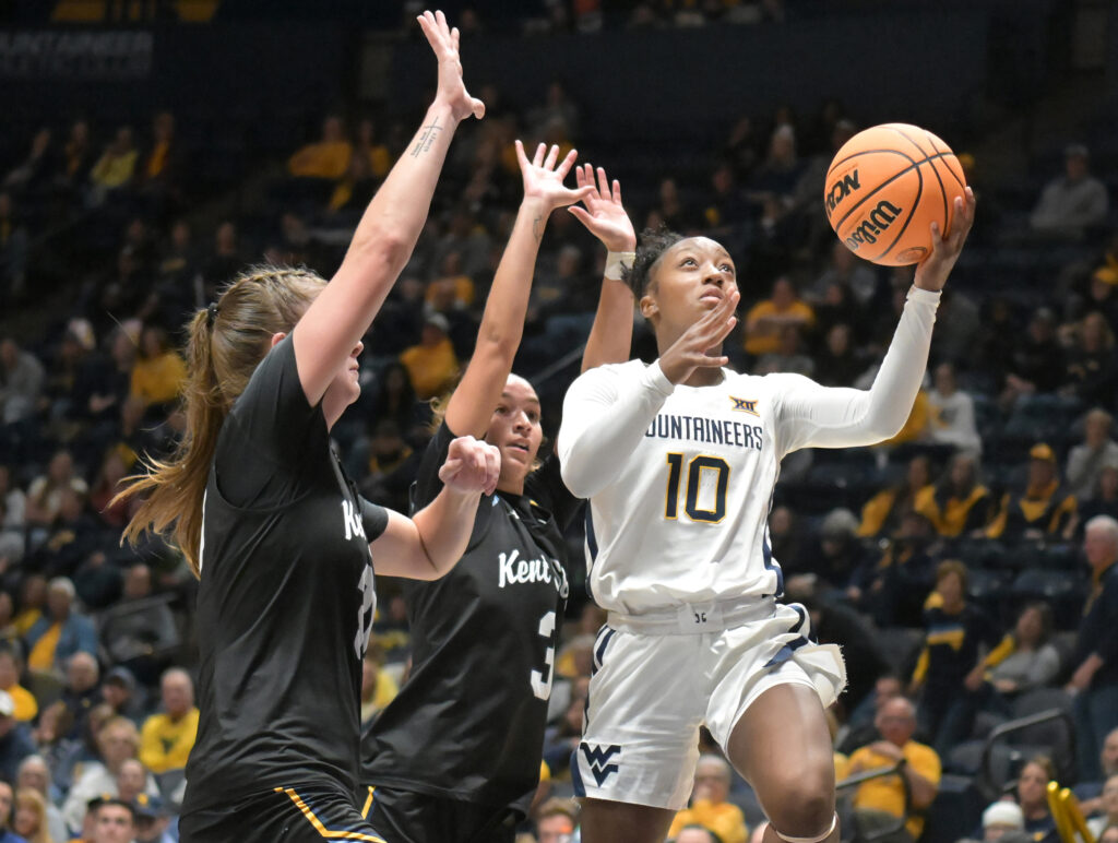 WVU women's hoops team to face step up in competition this week against ...