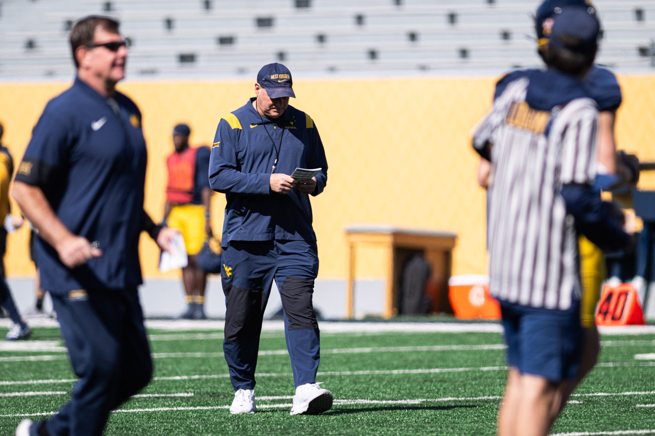 WVU football gains 1st tight end, loses top running back on recruiting ...