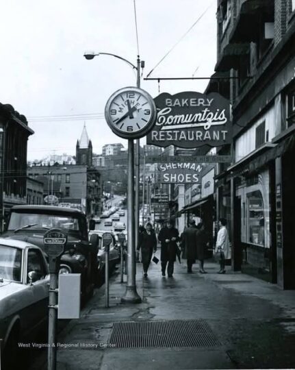 Keeping time: Restored High Street post clock unveiled - The Dominion Post